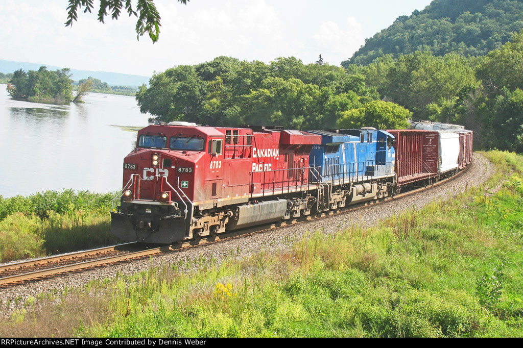 CP 8783, CP's Tomah Sub.